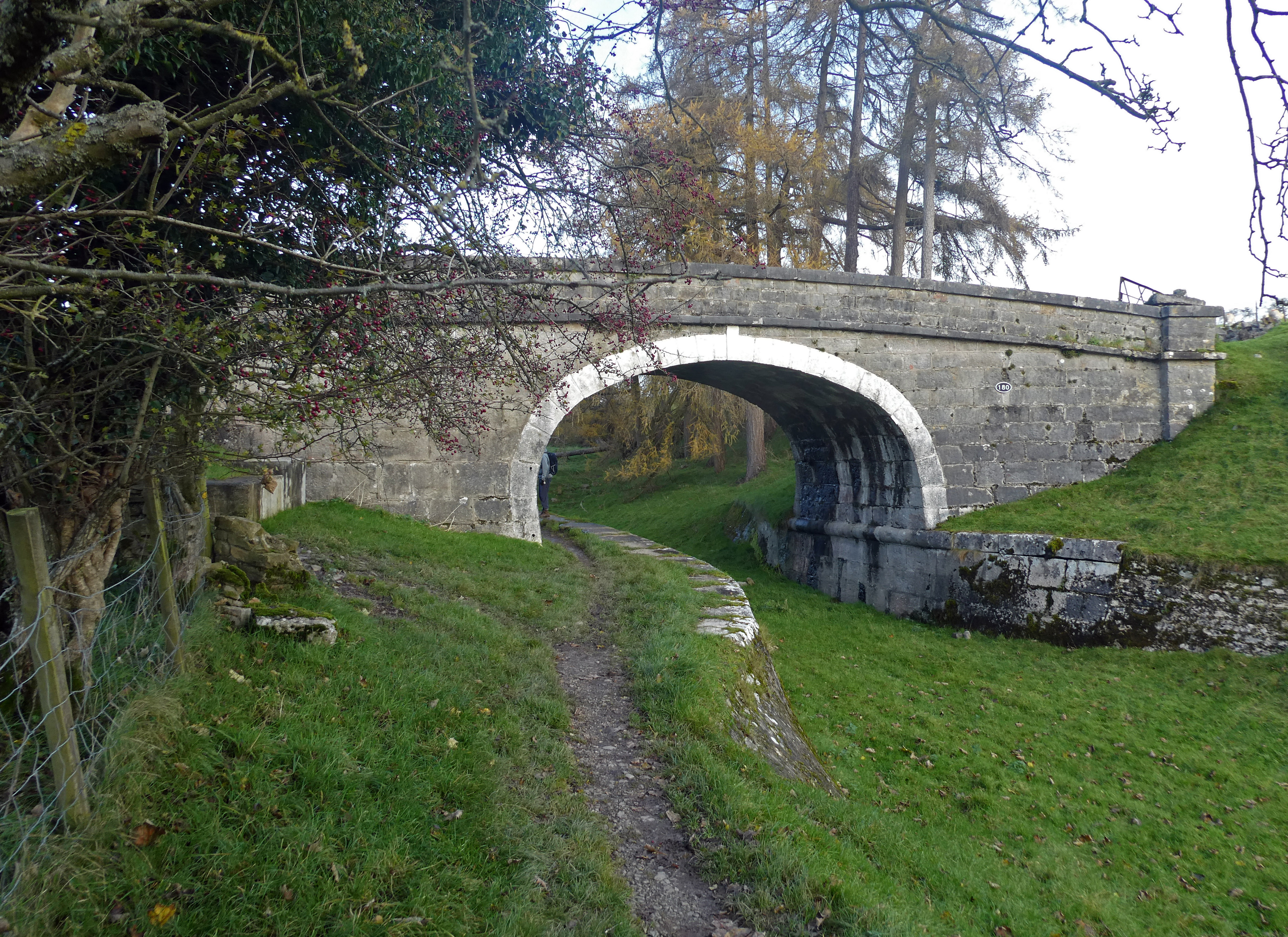Larkrigg Hall Bridge over Lancaster/Kendal Canal, Helsington - 1136839 ...