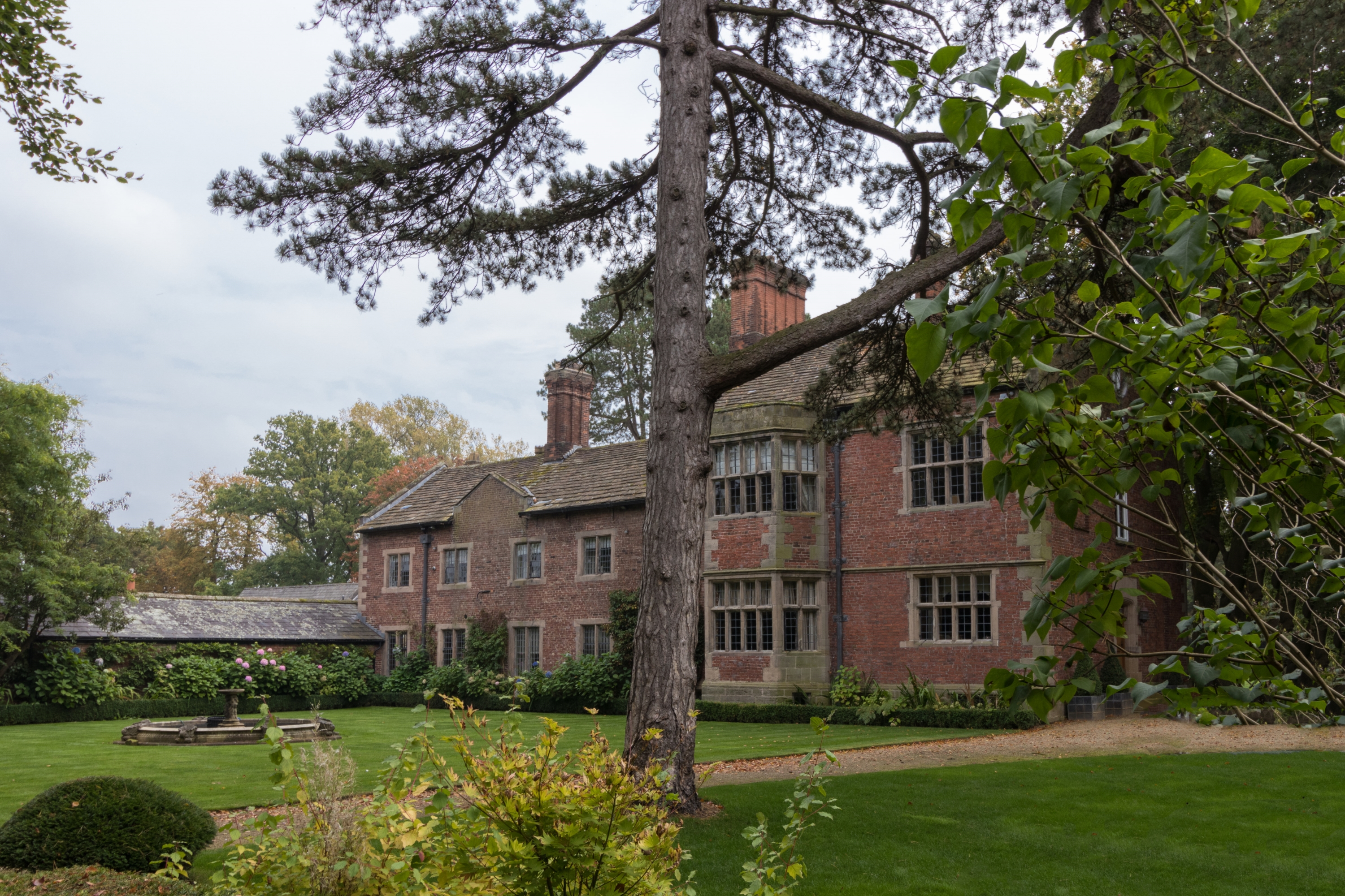 The Old Hall, Mobberley - 1139557 | Historic England