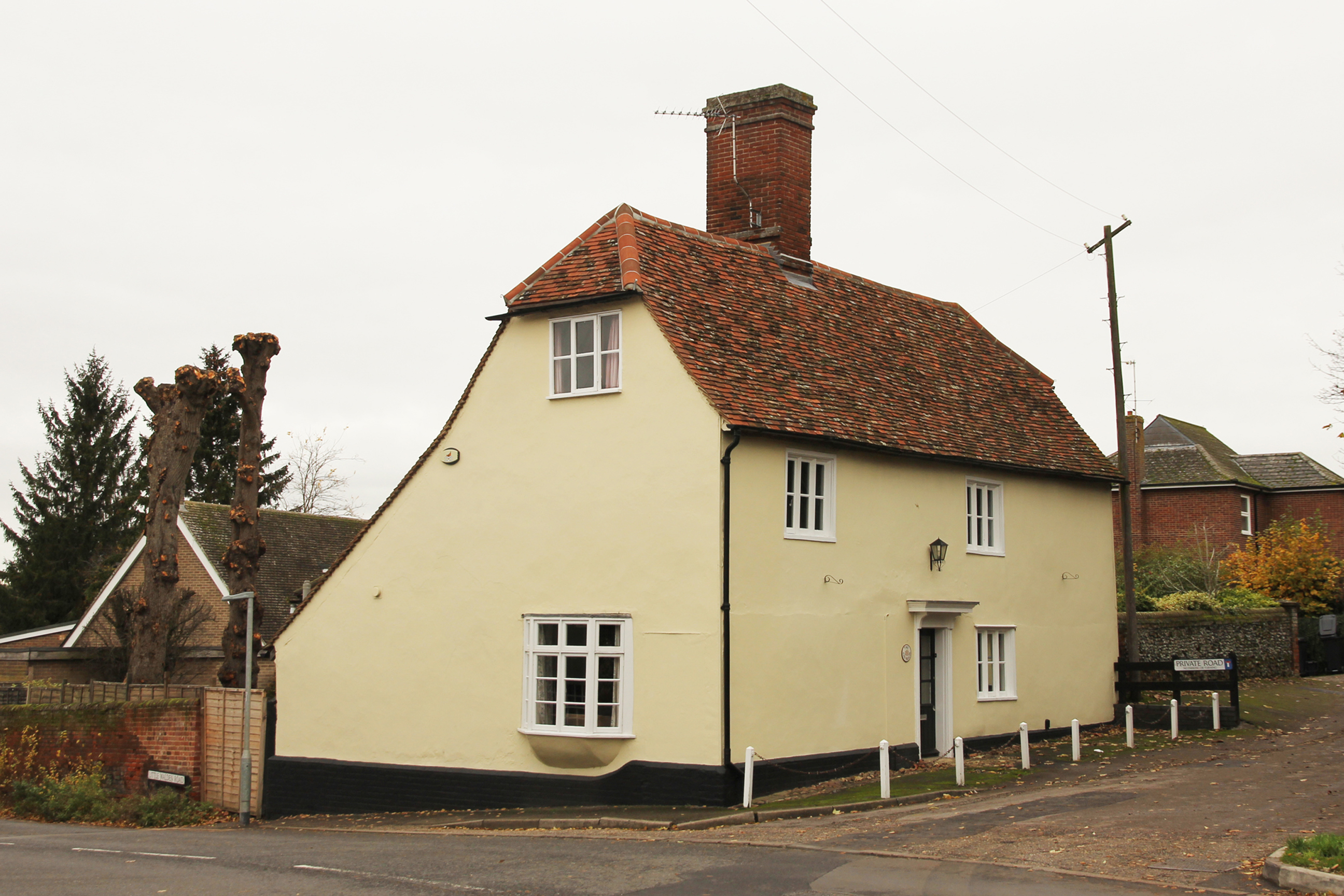 2, LITTLE WALDEN ROAD, Saffron Walden - 1196210 | Historic England