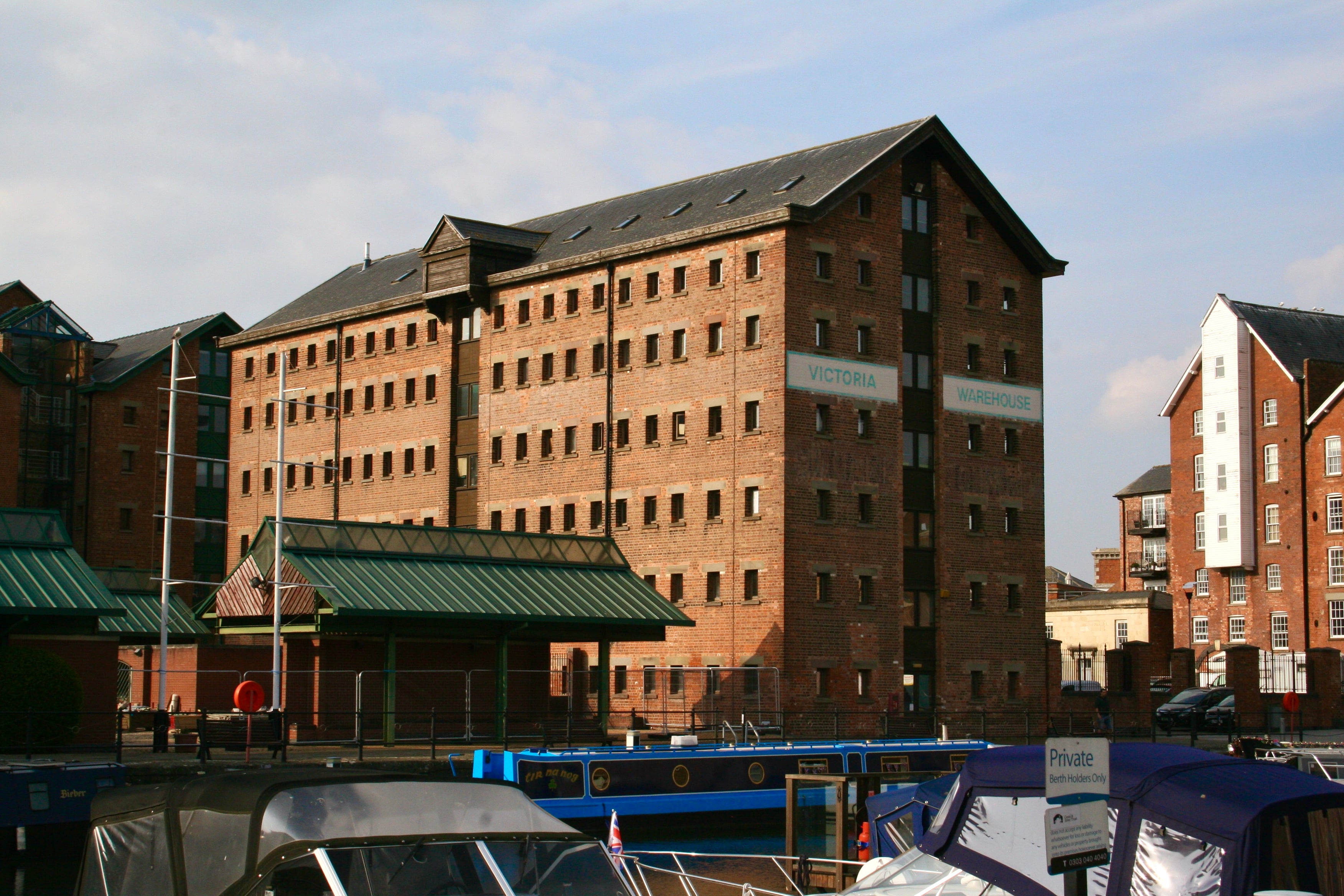 Victoria Warehouse, Non Civil Parish - 1245470 | Historic England